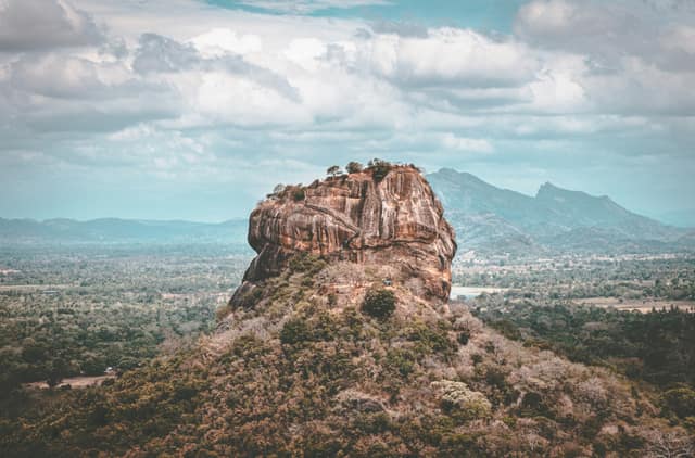 Best Time to Visit Sri Lanka (2026) | Weather, Monsoons & Month Guide ...